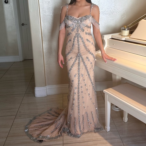 Dresses | Kendal Jenners Met Gala Look Alike Crystal Dress | Poshmark